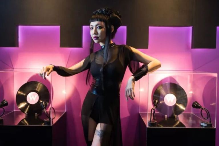Somnium Times - Unleashing Artistic Power in the Web3 Era: Fifi Rong’s ...